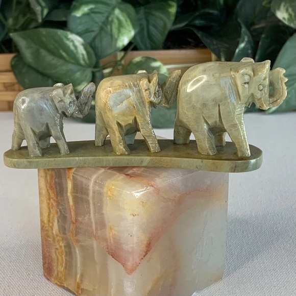 Handmade | Accents | Carved Soapstone Elephant Familly Figurine ...